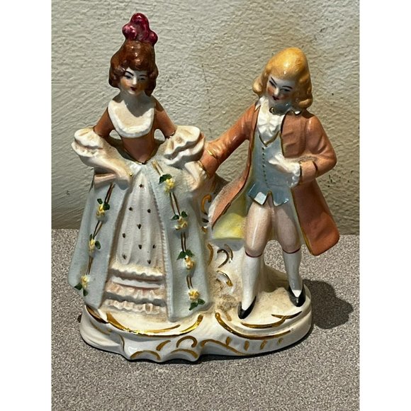Coventry | Art | Vintage Coventry Usa Porcelain Figurine Promenade 553b ...